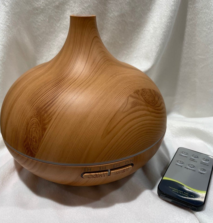 Light Wood Aroma Diffuser ~ comes in a box with all the bells and whis ...